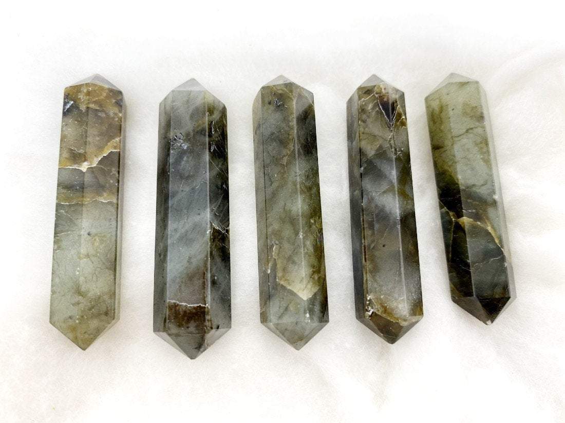 All You Need to Know About Double Terminated Crystal – Soothing Crystals